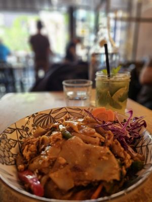 ZOOB ZIB THAI AUTHENTIC NOODLE BAR - Updated October 2024 - 763 Photos ...