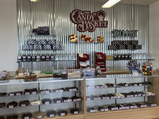 NEWPORT CANDY BASKET - Updated December 2025 - 21 Photos - 440 SW Bay ...