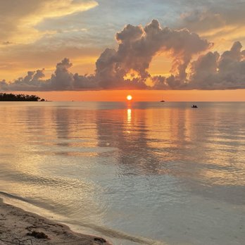 TOPSIDER RESORT - Updated December 2025 - 34 Photos - 75500 Overseas ...