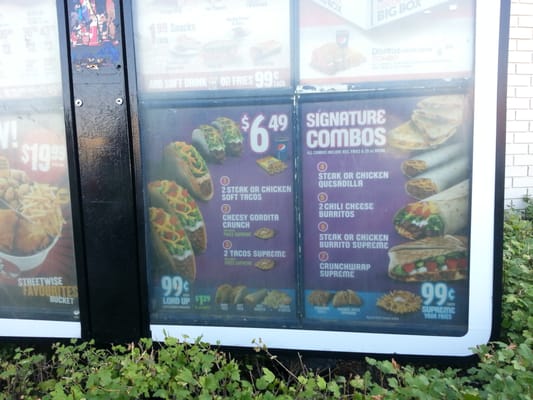 KFC - Updated October 2025 - 13 Reviews - 600-8338 18TH Street SE ...