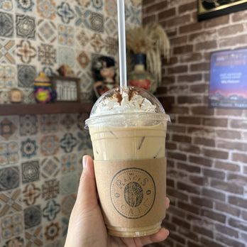 MIS RAICES CAFÉ - Updated July 2025 - 112 Photos & 85 Reviews - 1325 ...