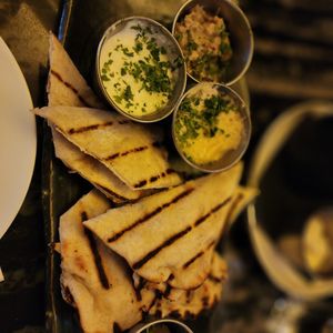 SOS CHEFS - Updated May 2024 - 21 Photos & 46 Reviews - 104 Ave B, New ...