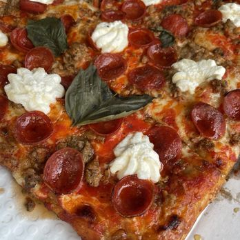 PIZZA LUPO - Updated May 2025 - 141 Photos & 152 Reviews - 5123 Butler ...