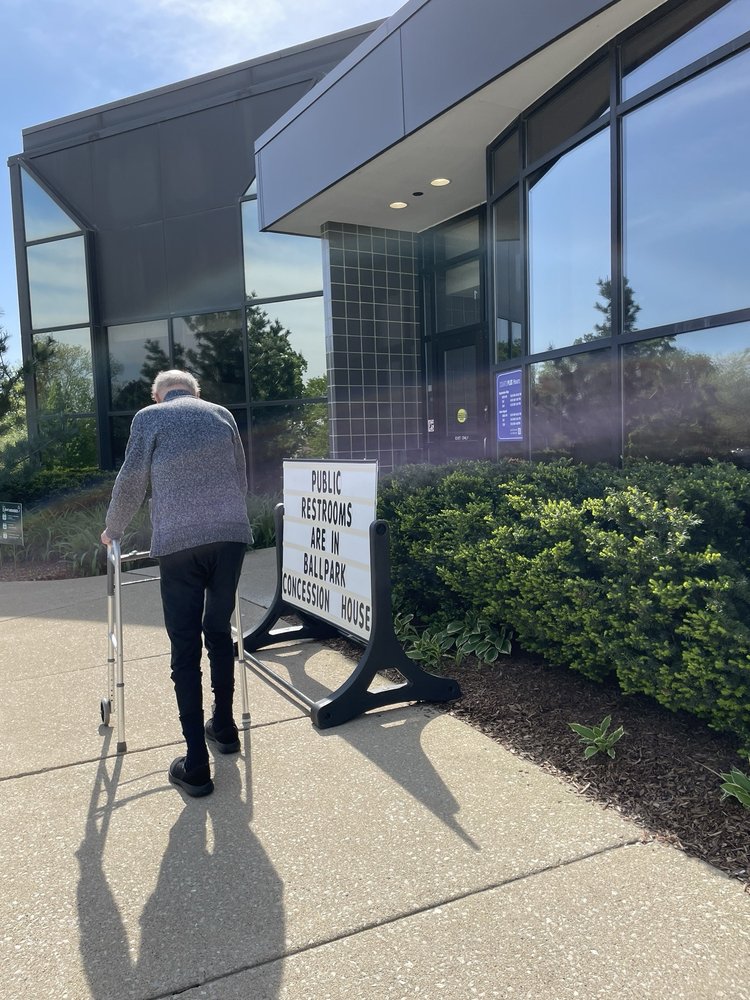 COURTS PLUS - Updated November 2025 - 52 Photos & 35 Reviews - 186 S ...