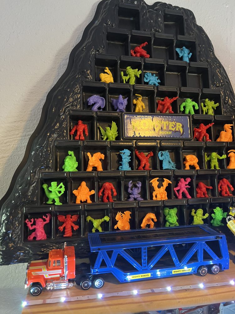 THE COLLECTIVE TOY - Updated October 2025 - 9300 Carnegie Ave, El Paso ...