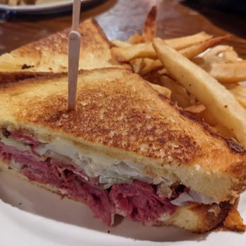 THE BRITISH CHIP SHOP - Updated December 2025 - 273 Photos & 315 ...