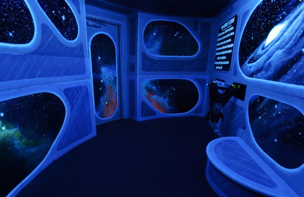 LASERMAXX DANVERS - Updated October 2025 - 12 Photos - 139 Endicott St ...