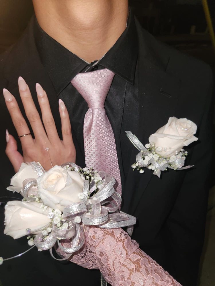 FLOWER GENIE - Updated January 2026 - 282 Photos & 206 Reviews - 1042 E ...