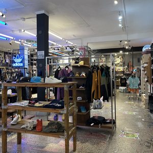 SHOE GALLERY - 33 Photos & 42 Reviews - 1060 NE 79th St, Miami, Florida ...