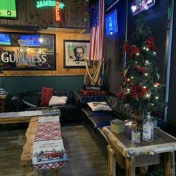KELLY’S HALF SHELL PUB - Updated November 2025 - 310 Photos & 329 ...