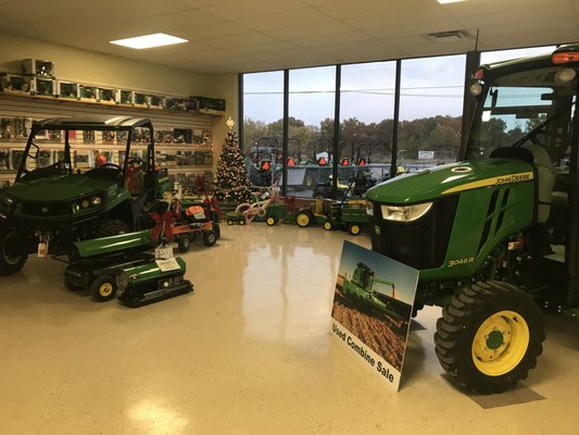 Heritage Tractor Clinton Mo