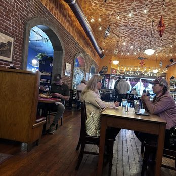 GREAT PACIFIC WINE & COFFEE - Updated October 2025 - 101 Photos & 172 ...