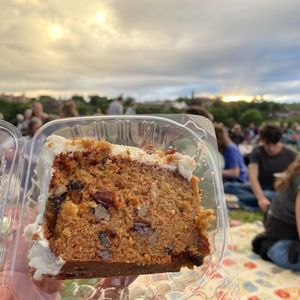 LLOYD’S CARROT CAKE - Updated December 2025 - 274 Photos & 369 Reviews ...