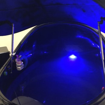 LUNA FLOAT SPA - Updated December 2024 - 67 Photos & 44 Reviews - 202 E ...
