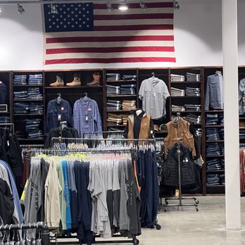 BOOT BARN - Updated March 2025 - 79 Photos - 315 Chatham Dr, Newport ...