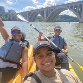 BOATING IN DC AT KEY BRIDGE BOATHOUSE - Updated October 2025 - 287 ...