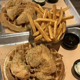 CLUCK CLUCKS - Updated October 2025 - 411 Photos & 306 Reviews - 222 ...