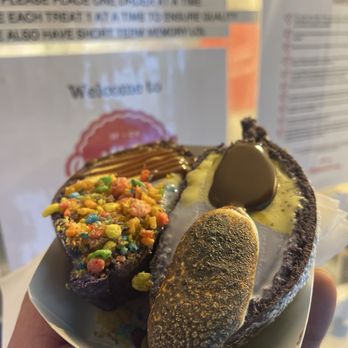 MILKBOMB ICE CREAM - Updated August 2025 - 1630 Photos & 893 Reviews ...