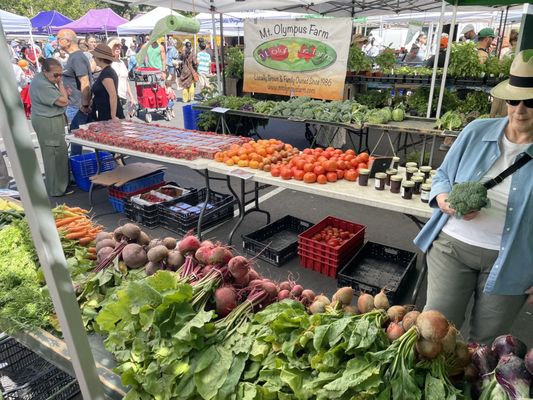 RESTON FARMER’S MARKET - Updated December 2025 - 134 Photos & 39 ...