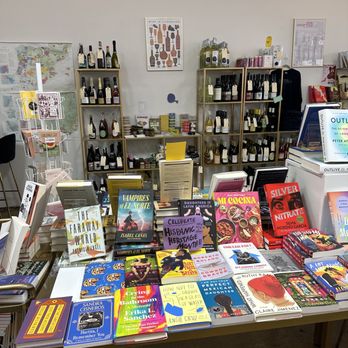 THE BUZZED WORD - Updated October 2025 - 36 Photos & 15 Reviews - 11805 ...