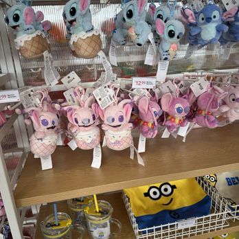 MINISO - Updated October 2025 - 105 Photos & 24 Reviews - 6708 S Texas ...