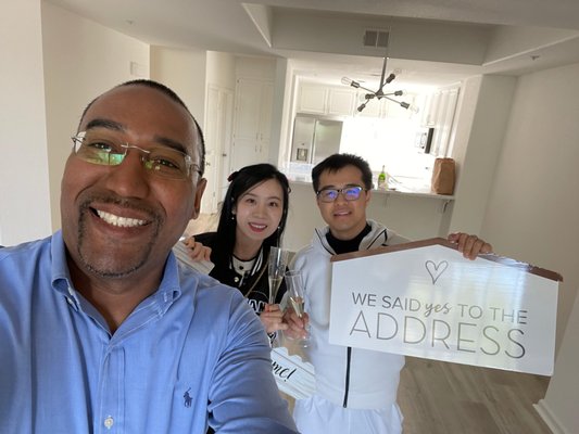 MARLO JONES - COMPASS - Contact Agent - 102 Photos - 1133 Minnesota Ave ...