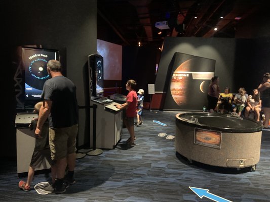 CLARK PLANETARIUM - 215 Photos & 135 Reviews - Planetarium - 110 S ...