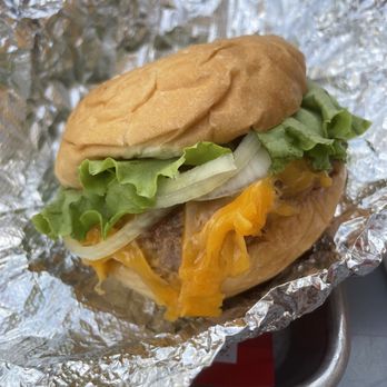 BUNS BURGER SHOP - Updated August 2025 - 327 Photos & 439 Reviews - Av ...