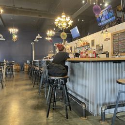 WICKED WARREN’S - Updated July 2025 - 89 Photos & 27 Reviews - 119 W ...