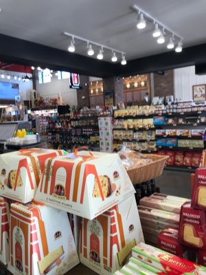 SANSONE MARKET - 43 Photos & 36 Reviews - 2147 Jericho Tpke, Garden ...