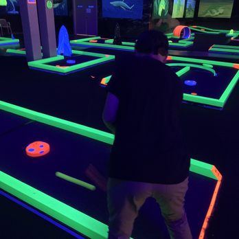 COSMIC MINI GOLF AND PLAY - Updated December 2025 - 40 Photos & 28 ...