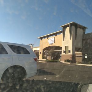 UPTOWN JUNGLE FUN PARK - 26 Photos & 40 Reviews - Trampoline Parks ...