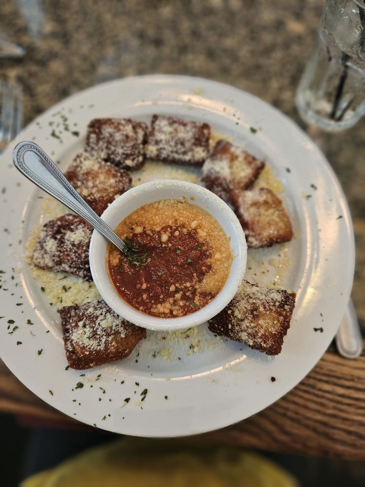 THE LITTLE VILLAGE - DOWNTOWN - Updated December 2025 - 224 Photos ...