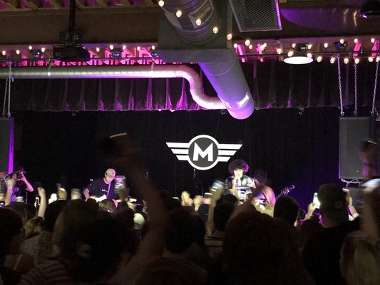 MOTORCO MUSIC HALL - 102 Photos & 168 Reviews - Bars - 723 Rigsbee Ave ...