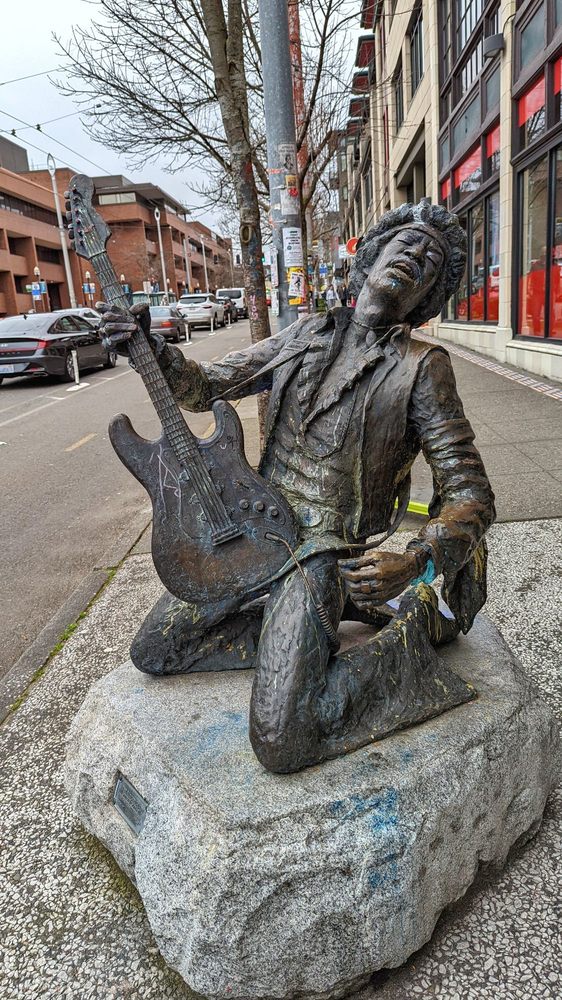 JIMI HENDRIX STATUE - 67 Photos & 56 Reviews - 1604 Broadway, Seattle ...