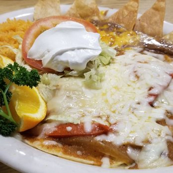 LOUIE’S FINE FOODS - Breakfast & Brunch - 2496 W 3rd St, Santa Rosa ...