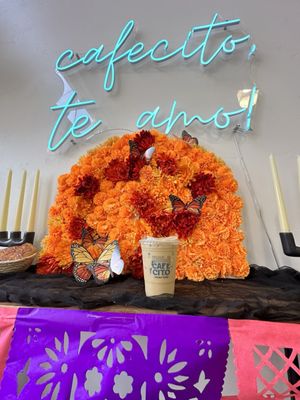 HOLA CAFECITO - Updated December 2025 - 155 Photos & 77 Reviews - 316 N ...