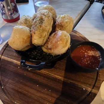 MANGONI - Updated October 2025 - 759 Photos & 289 Reviews - 251 ...