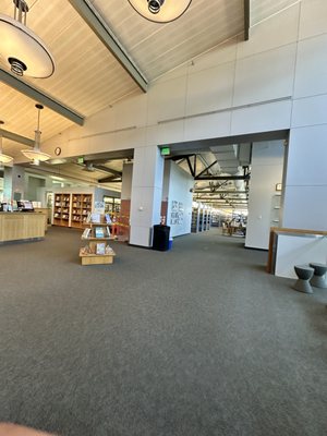 NEWPORT BEACH PUBLIC LIBRARY - Updated December 2025 - 259 Photos & 304 ...