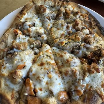 RIP’S BRICK OVEN PIZZERIA - Updated December 2025 - 16 Photos & 10 ...