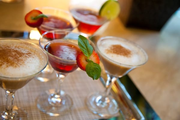 ALICE BAR - Updated August 2024 - 13 Photos - 1050 Rue Sherbrooke O ...