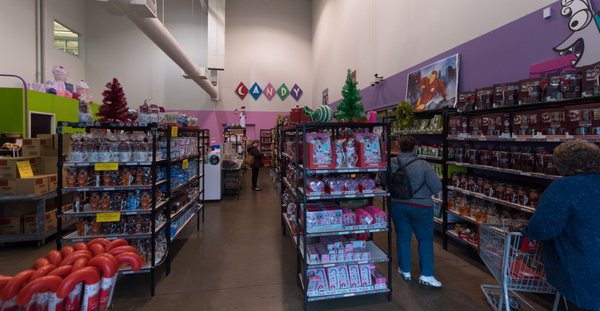 GALERIE CANDY AND GIFTS - 20 Photos & 15 Reviews - 3380 Langley Dr ...