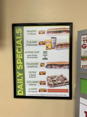 GOODCENTS DELI FRESH SUBS - 60 Photos & 125 Reviews - 16572 W Greenway ...