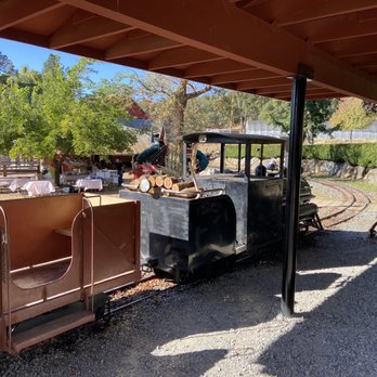 COVER’S APPLE RANCH - Updated February 2025 - 175 Photos & 283 Reviews ...