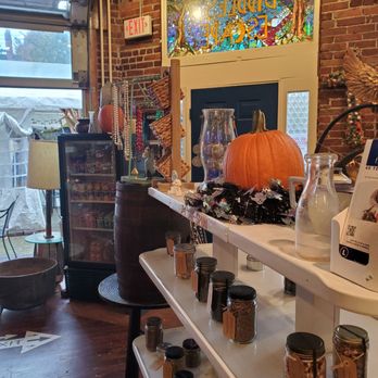 BIDDLE’S ESCAPE - Updated October 2025 - 194 Photos & 217 Reviews - 401 ...