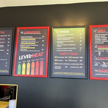 THE RED CHICKZ - Updated June 2024 - 688 Photos & 640 Reviews - 557 S ...