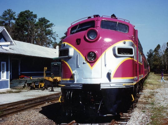 CAROLINA SOUTHERN RAILROAD - Updated August 2025 - 15 Photos - 171 Hwy ...