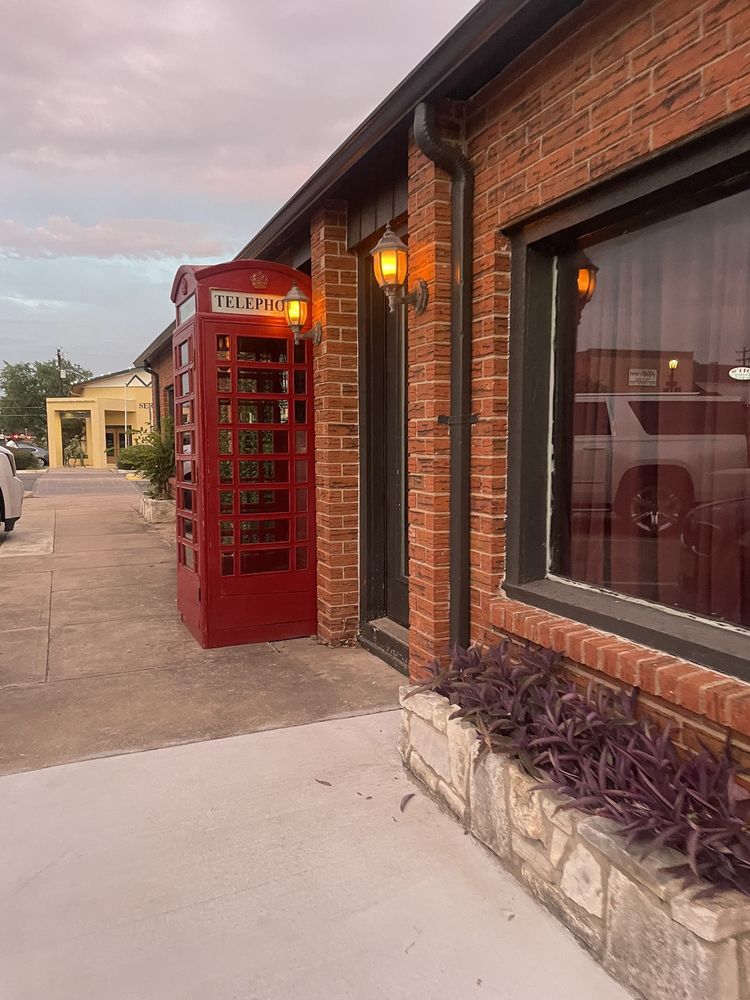 SIPS ON SECOND - Updated July 2024 - 118 Main St, Marble Falls, Texas - Speakeasies - Phone ...