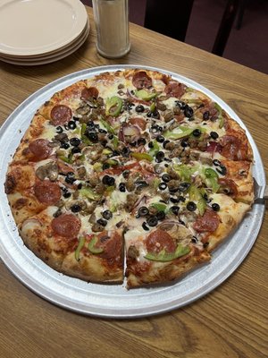 KNOCKOUT PIZZA - 34 Photos & 126 Reviews - 8125 I Ave, Hesperia ...
