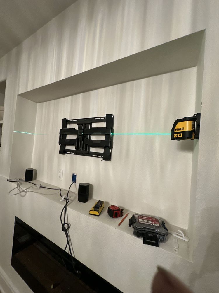 TV MOUNTING PLUG - Updated January 2026 - 59 Photos & 13 Reviews ...